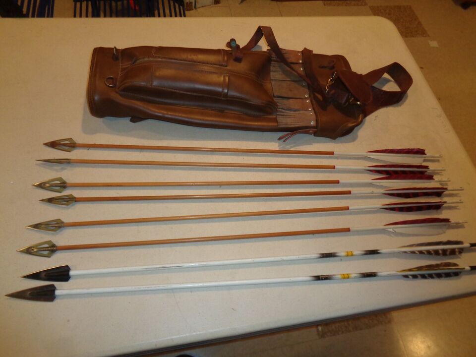 Vintage BEN PEARSON ARROW QUIVER with 8 wood BROAD TIP ARROWS | eBay