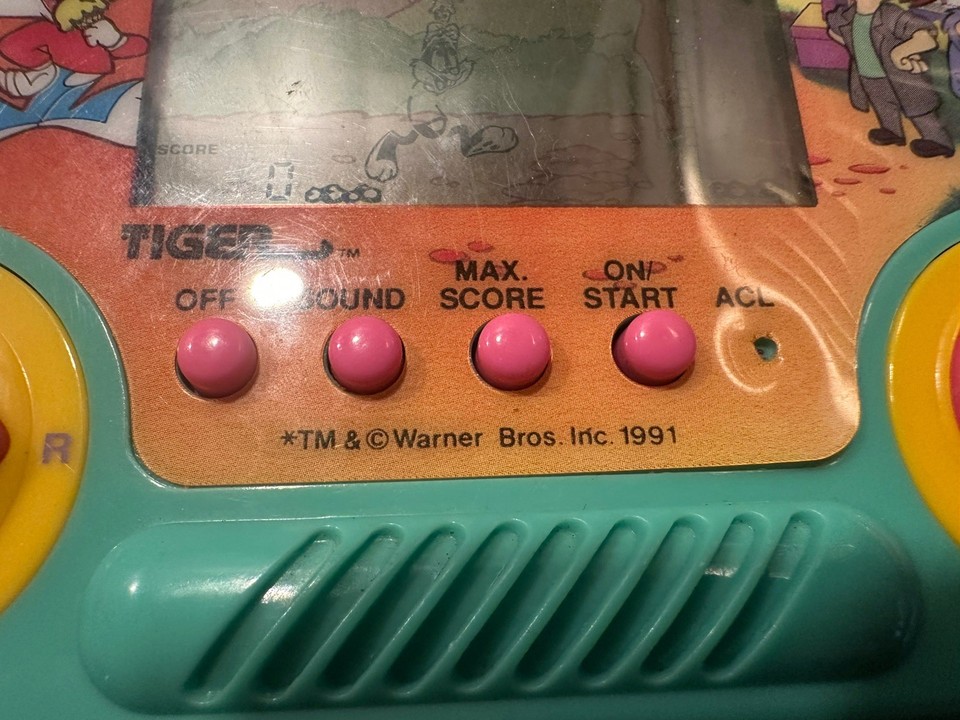 Vintage 1990 Tiger Electronics Tiny Toon Adventures Handheld Video Game ...