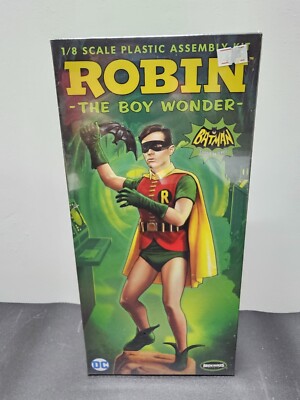 Moebius 1966 Batman TV Robin The Boy Wonder figure 1:8 scale model kit ...