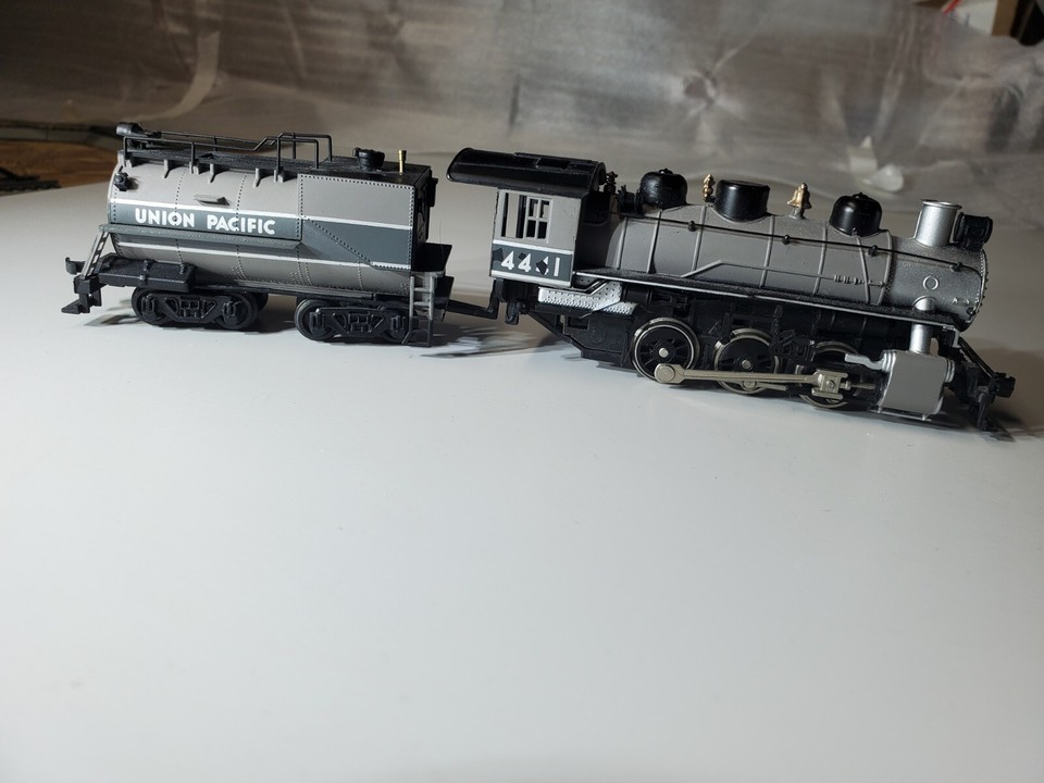 ho Bachmann UP #4441 0-6-0 Steam Locomotive-w/Light & Tender-Refurb-DC ...