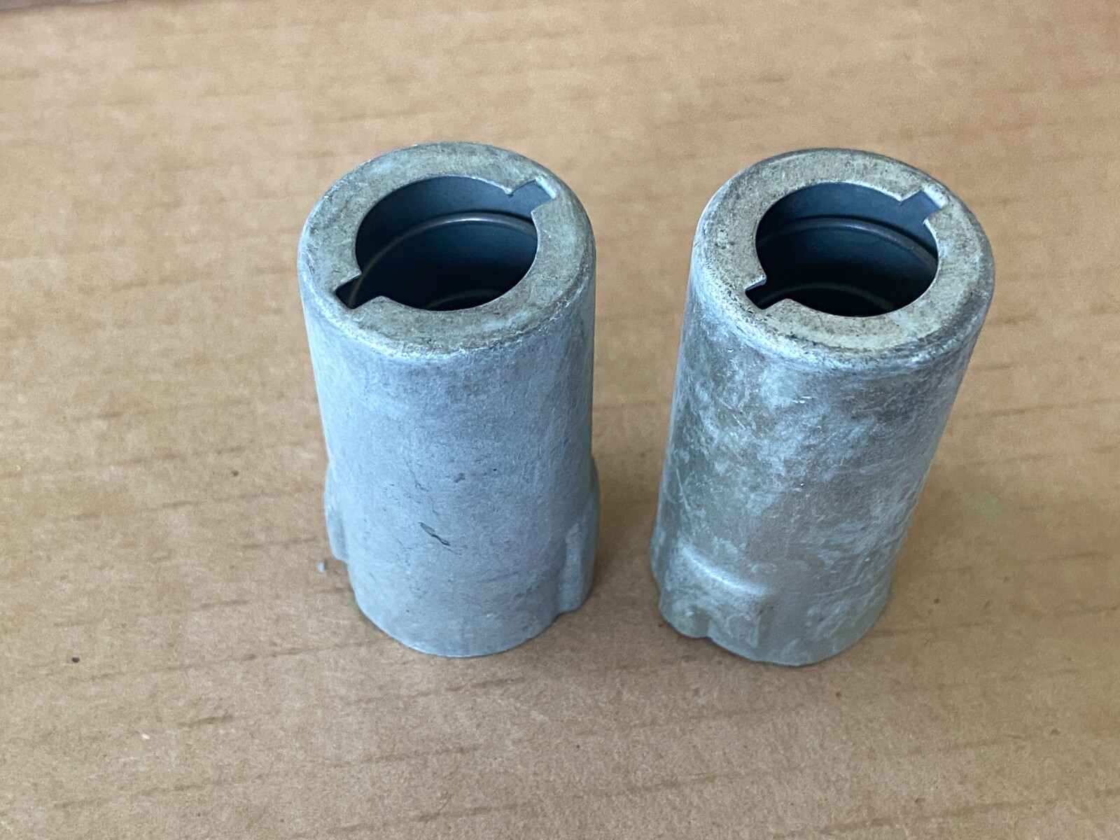 2 Vintage J-Slot Vacuum Tube Shield Covers for 9-pin tubes 12AU7 etc #L ...
