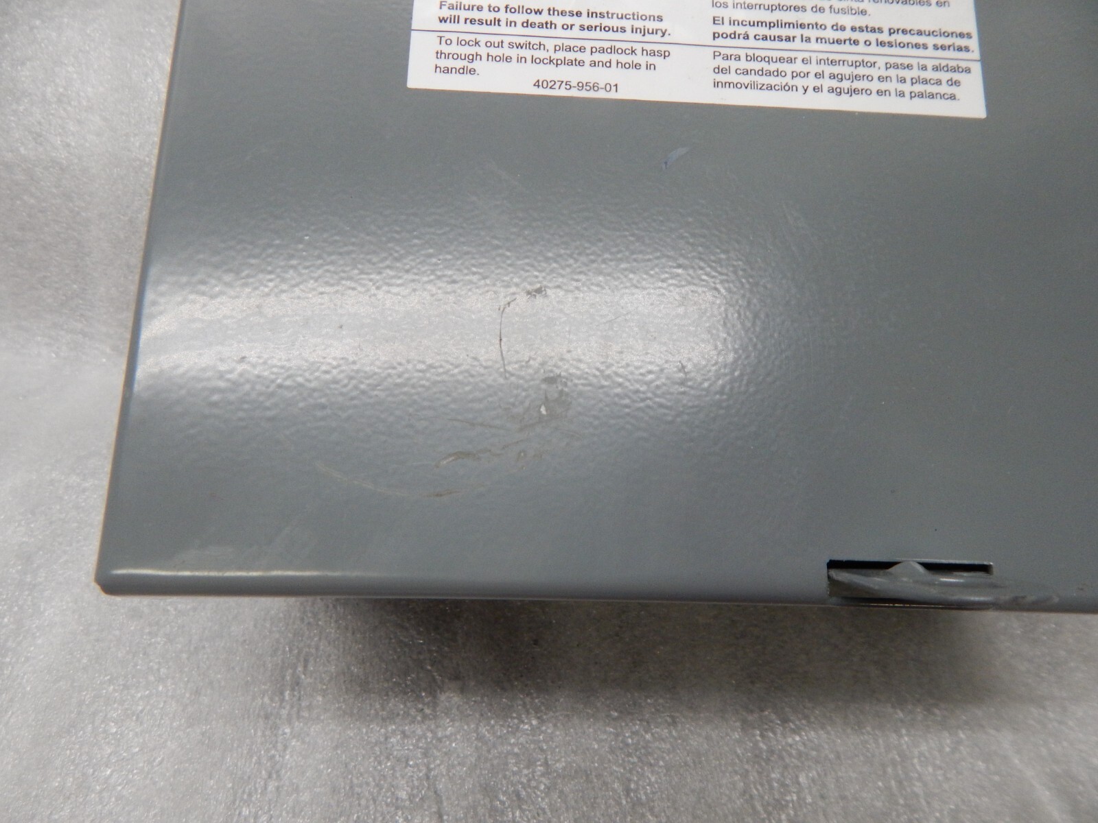 Square D D321NRB 3 Pole Safety Switch 30 Amps 240 VAC Disconnect Rain ...