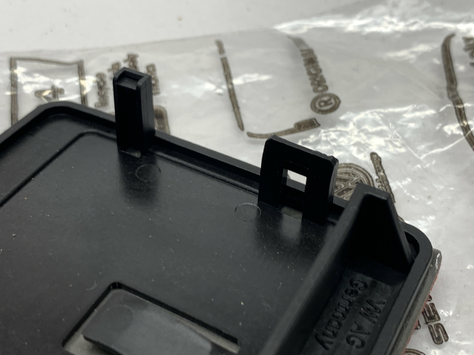 2017 OEM VW Liftgate Control Module Bracket Mount 3G0962283A | eBay ...