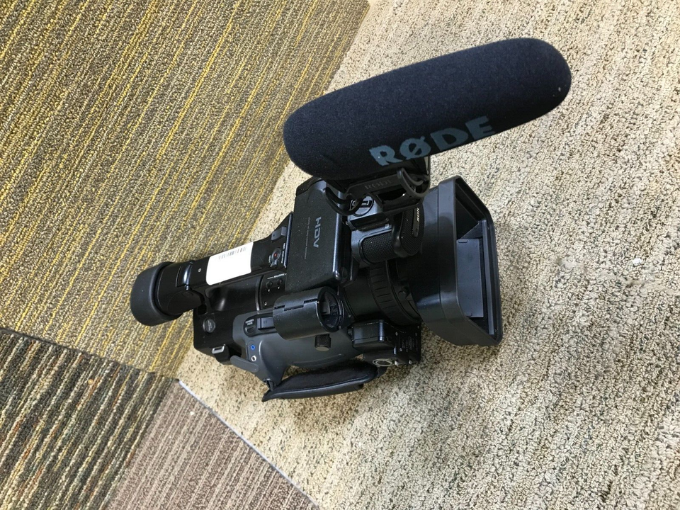 Sony HVR-Z1U Professional HDV Camcorder Video Camera High Definition ...