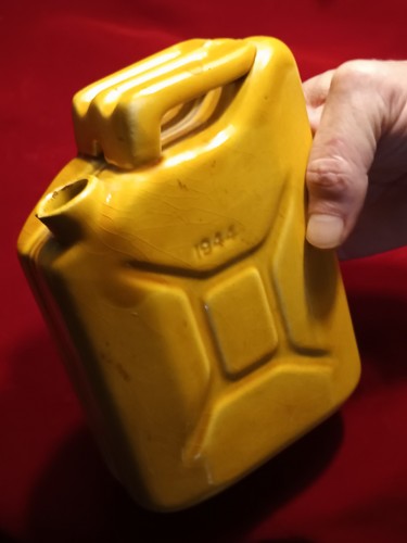 Original WW2 Jerry Can ceramic Decanter dated 1944 made in France ...