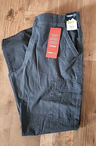 NWT Wrangler All Terrain Gear Pants Men 38 X 32 Comfort Waist Out ...
