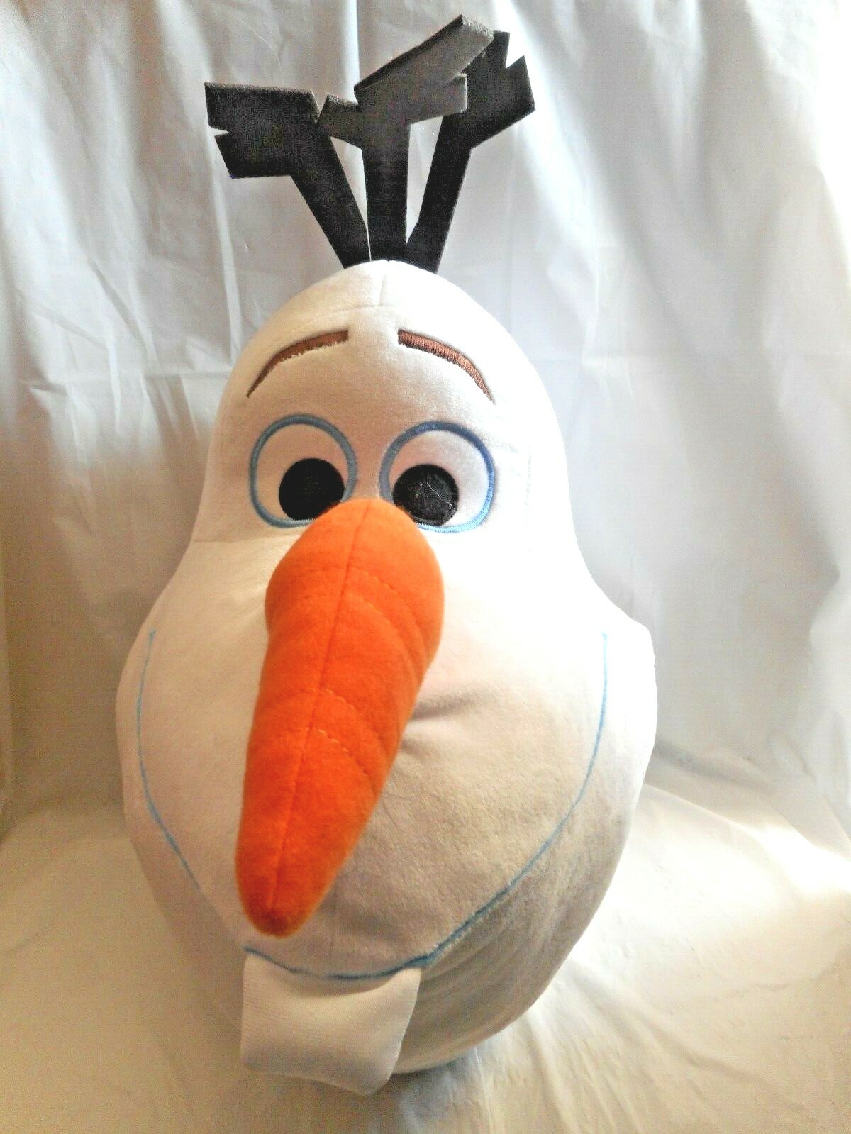Olaf Pillow