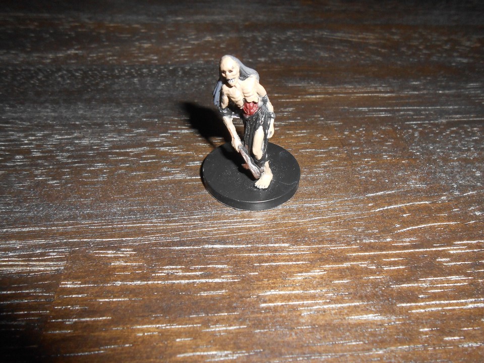 Zombie D&D Miniature Harbinger mini Dungeons Dragons Pathfinder | eBay