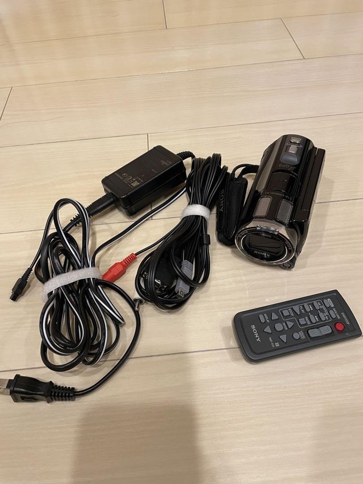 Sony HDR-CX560V(B) Handycam With night shot function FULL HD AVCHD ...