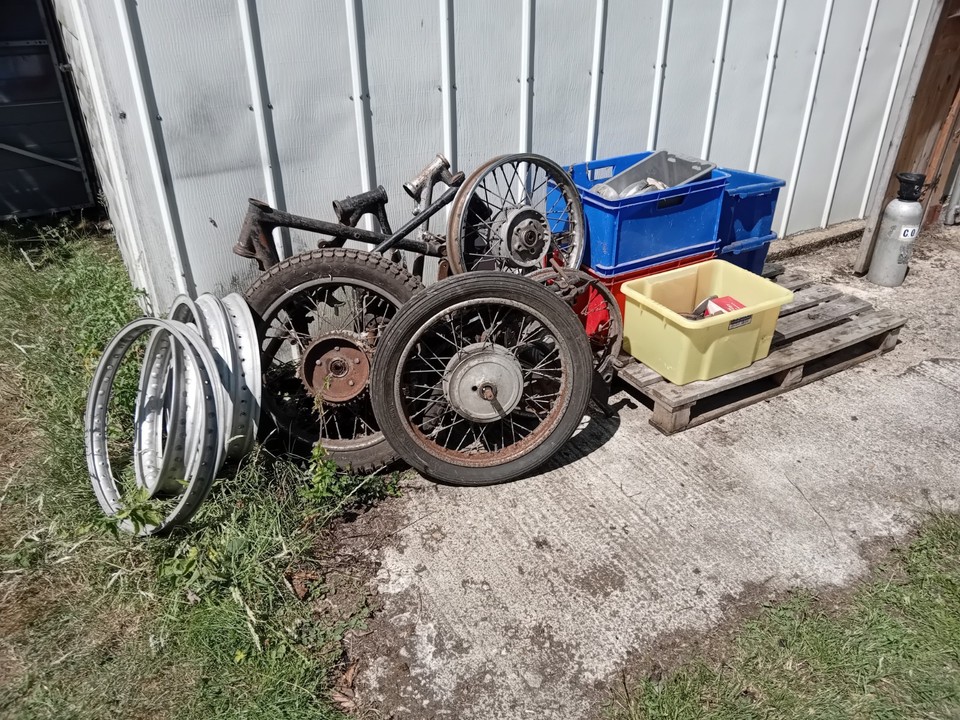 AJS Matchless AMC heavyweight 350 single cylinder head cylinderhead ...