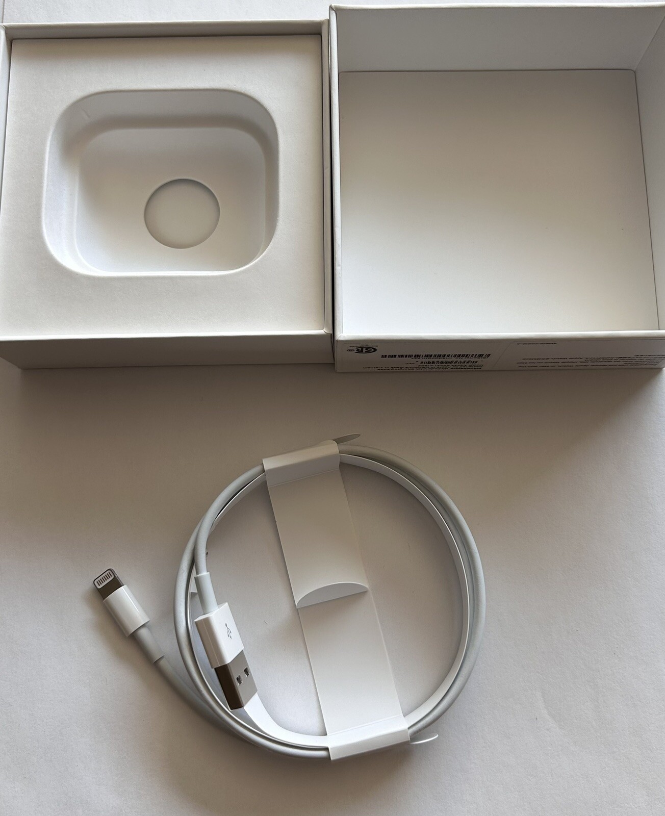 Apple AirPods BOX ONLY with charging cord. NO AIR PODS 703669904817 | eBay
