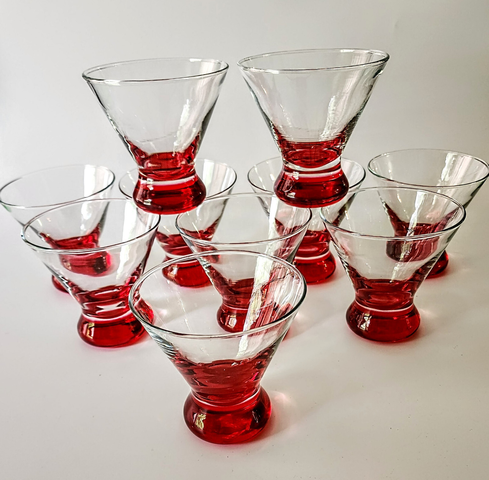 Dizzy Cocktail Glass