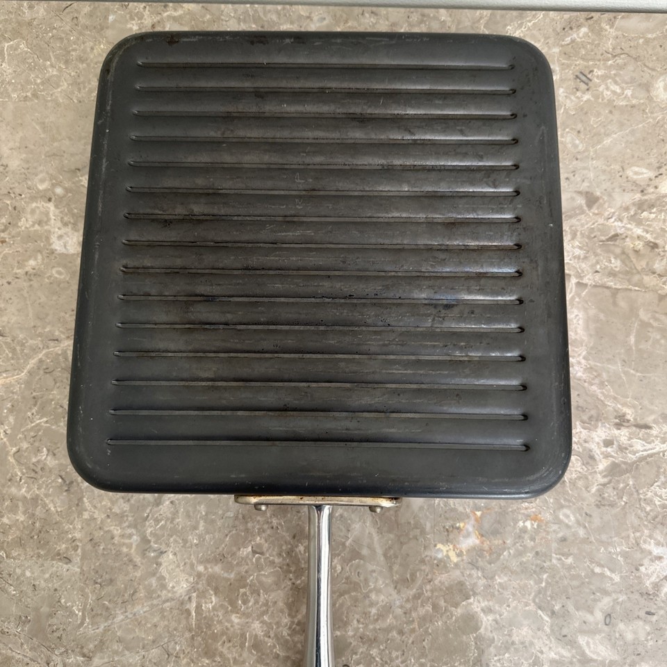 ALL-CLAD Anodized Aluminum Non Stick Grill Pan Skillet Griddle 11" x 11 ...