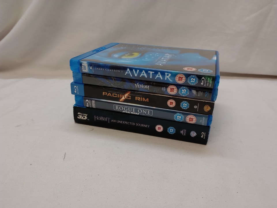 Blue ray Bundle: The Hobbit Trilogy, Venom, Avatar, Pacific Rim, Rogue ...