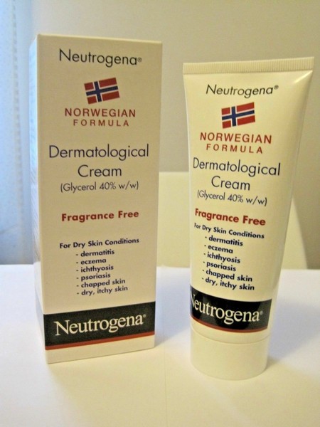 Neutrogena Norwegian Formula Dermatological Cream - 100 Ml for sale ...