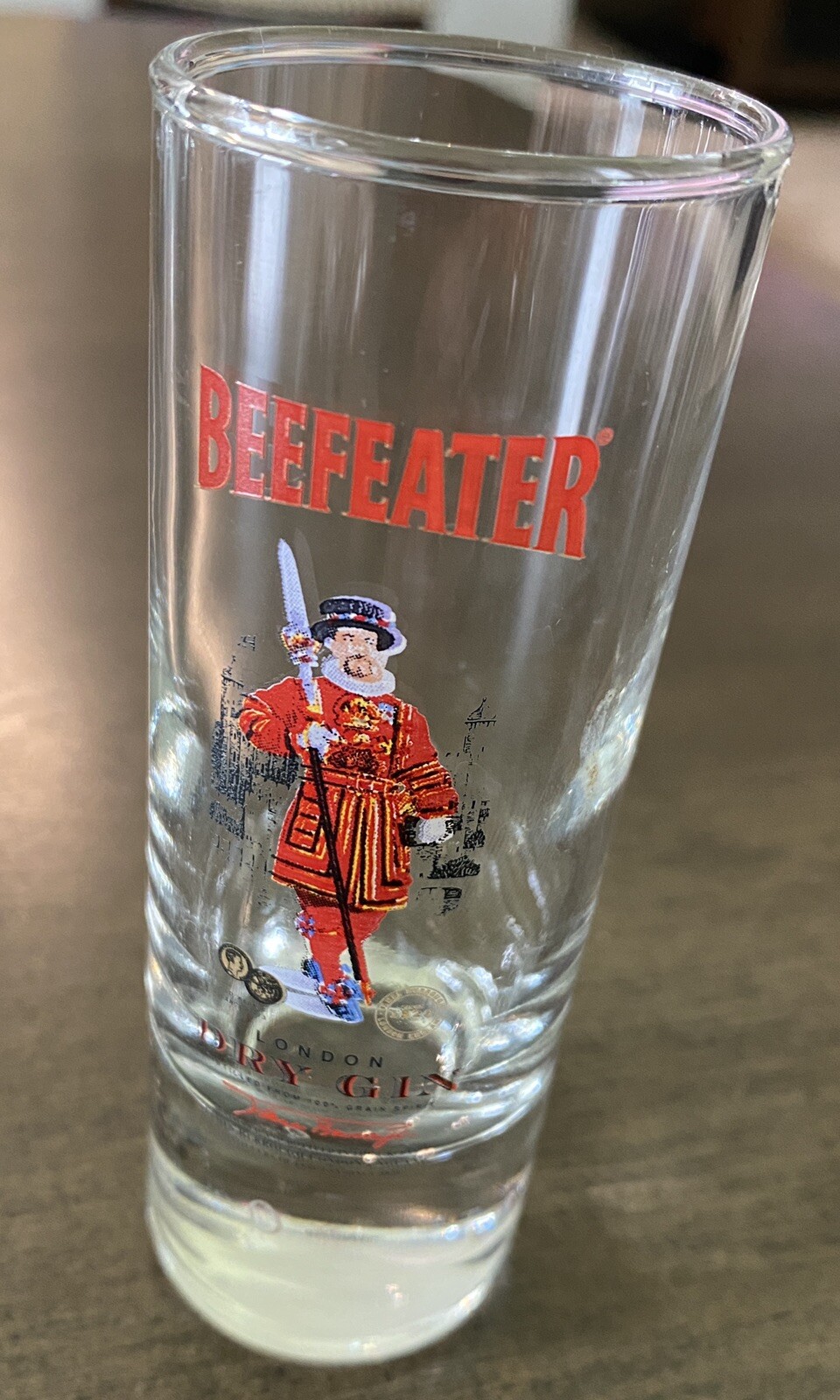 BEEFEATER DRY GIN LONDON, ENGLAND 4" TALL SHOT GLASS / SHOOTER | eBay