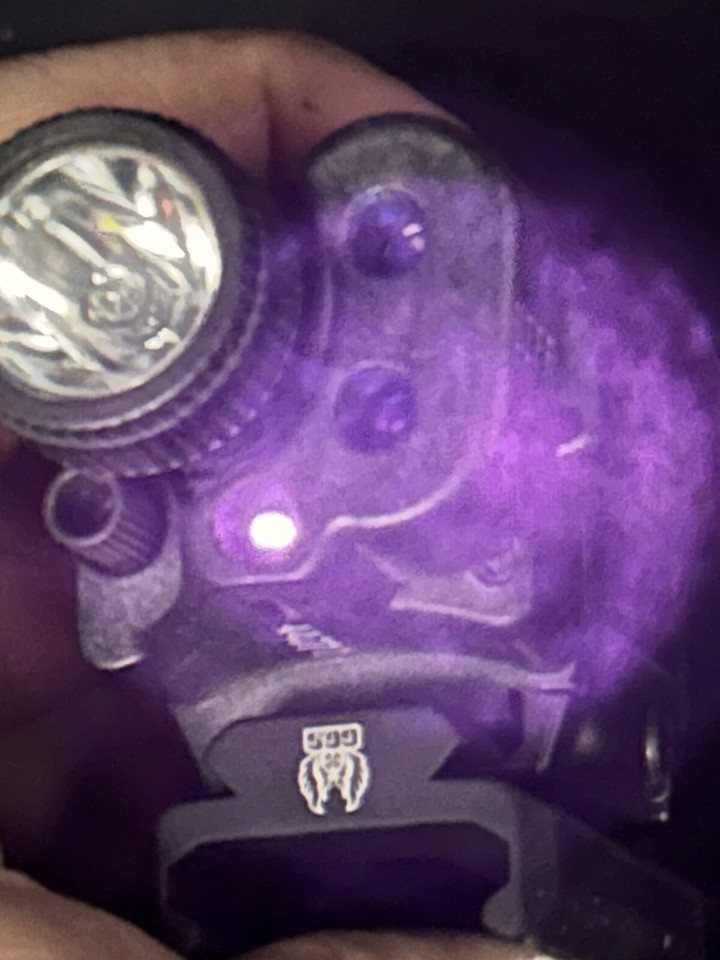 AN/ PEQ-14 Integrated IR/Visible Laser, IR ILLUMINATOR H&K Mk23 & Mount ...