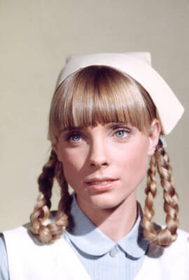 Nancy Fox in tv series The New Temperatures Rising Show episo- 1974 Old ...