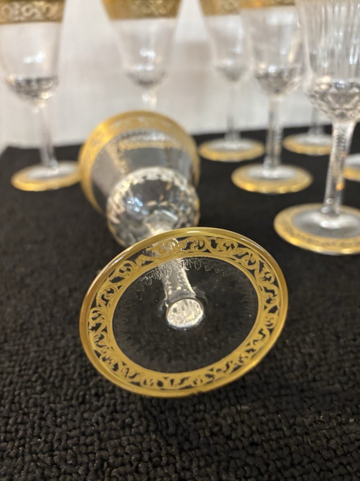 12 Thistle Model Crystal Wine Glasses From Saint Louis (Price Per Unit ...