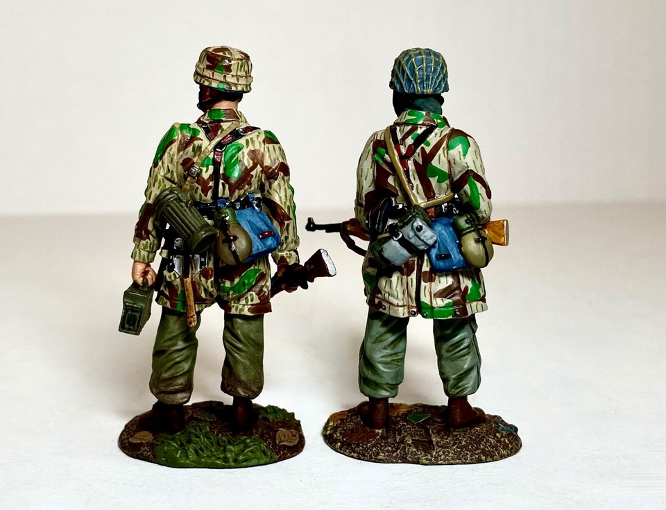 BRITAINS Lead Toy Soldier Figure WW2 INFANTRY | eBay