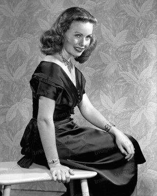 8x10 Print Jeanne Crain Beautiful Fashion Portrait #2017649 | eBay