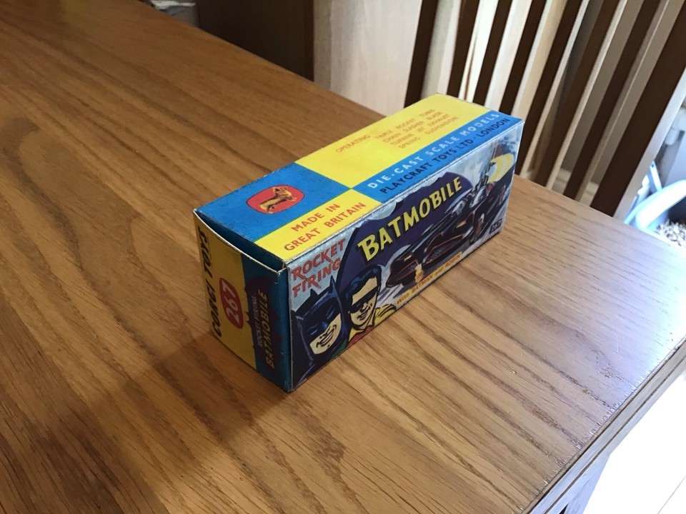 Corgi 267 Red Bat Hubs Batman Batmobile with box and extras | eBay UK