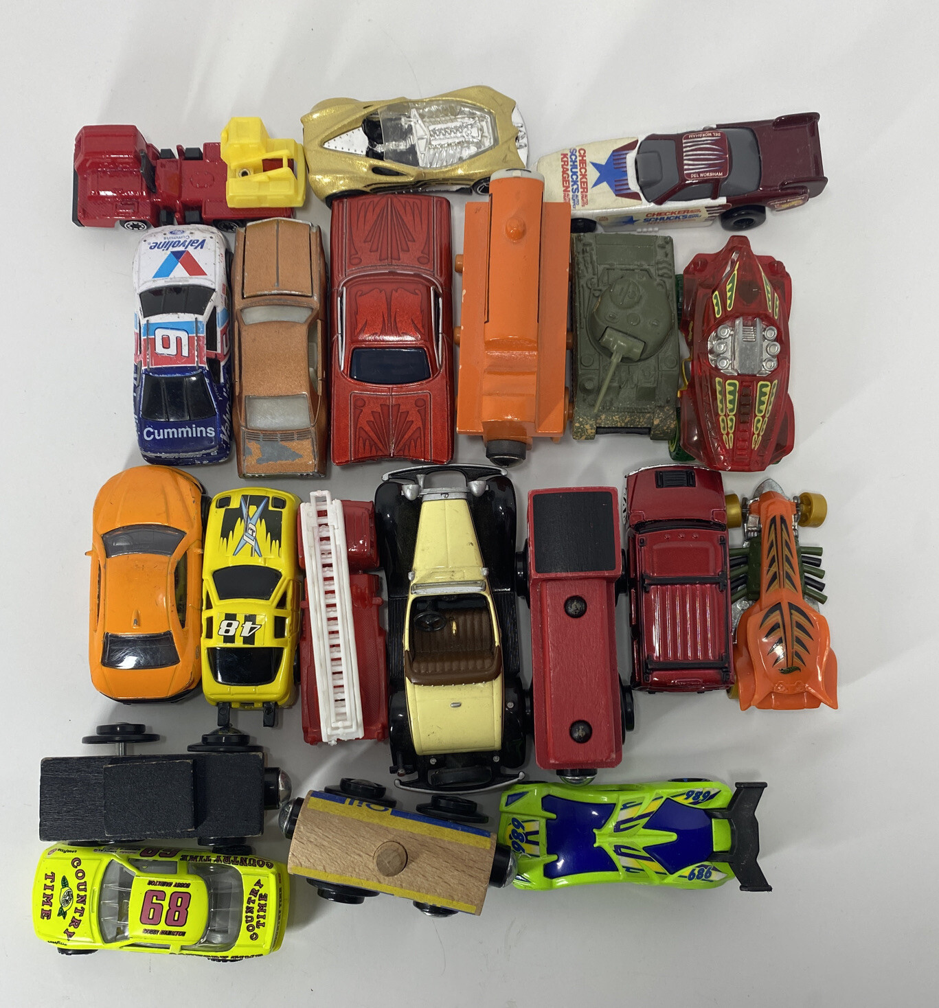 LOT Of 20 Cars Hot Wheels Matchbox Toy Car Bundle Random Multiple Multi ...