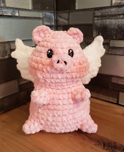 Crochet Flying Pig 7" Tall W/ Wings Big Bottom Handmade Amigurumi Gift ...