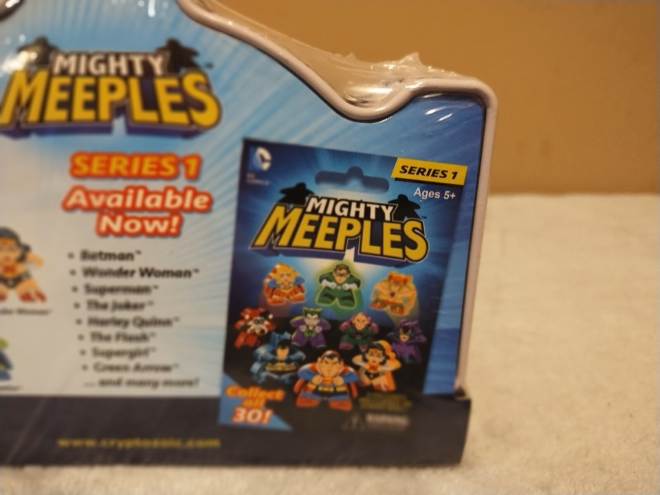 Cryptozoic MIGHTY MEEPLES Hall of Justice Tin Set w/7 DC Figures Sealed ...