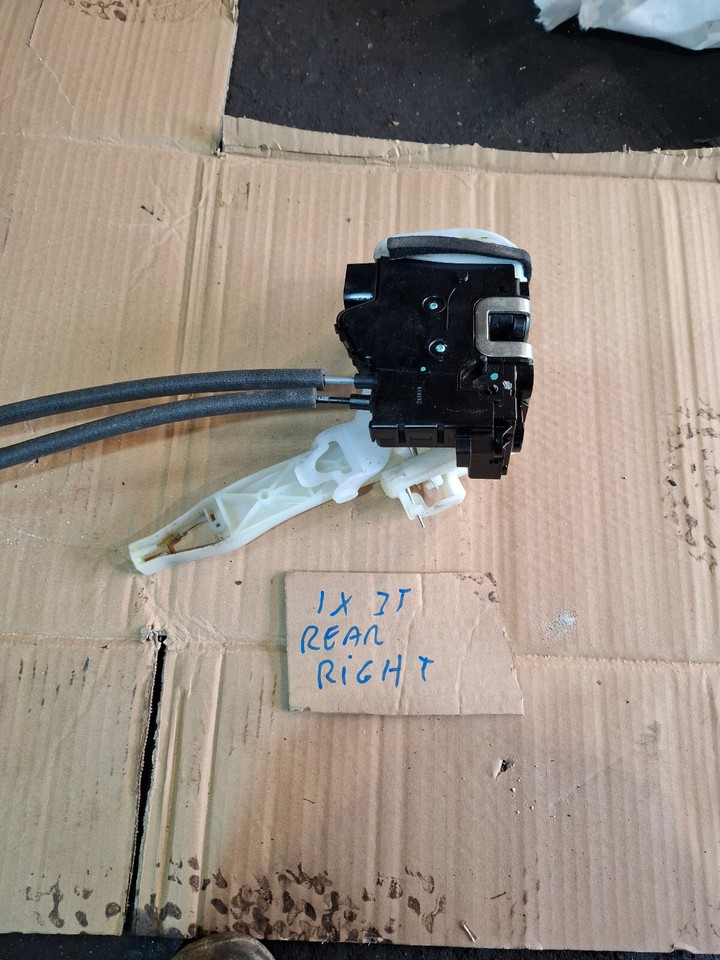 2010-2015 HYUNDAI IX35 REAR DRIVER SIDE DOOR LOCK | eBay UK