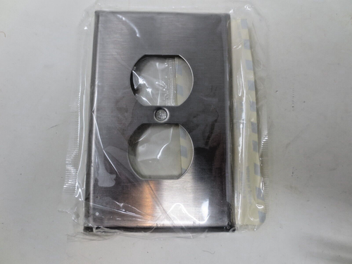 Cooper Wiring Devices 93901, Model 304SS Stainless Steel Receptacle ...