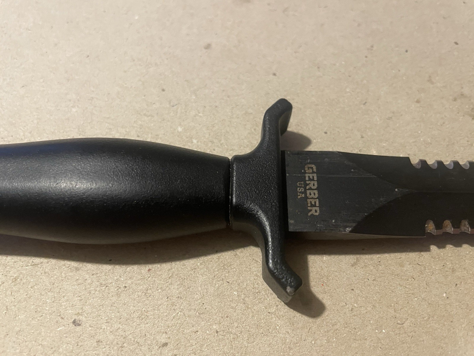 Poststunning What Knife Do Navy Seals Use Photos