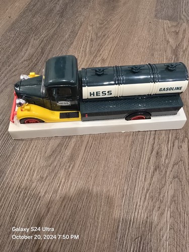 The First Hess Truck 10186 | eBay