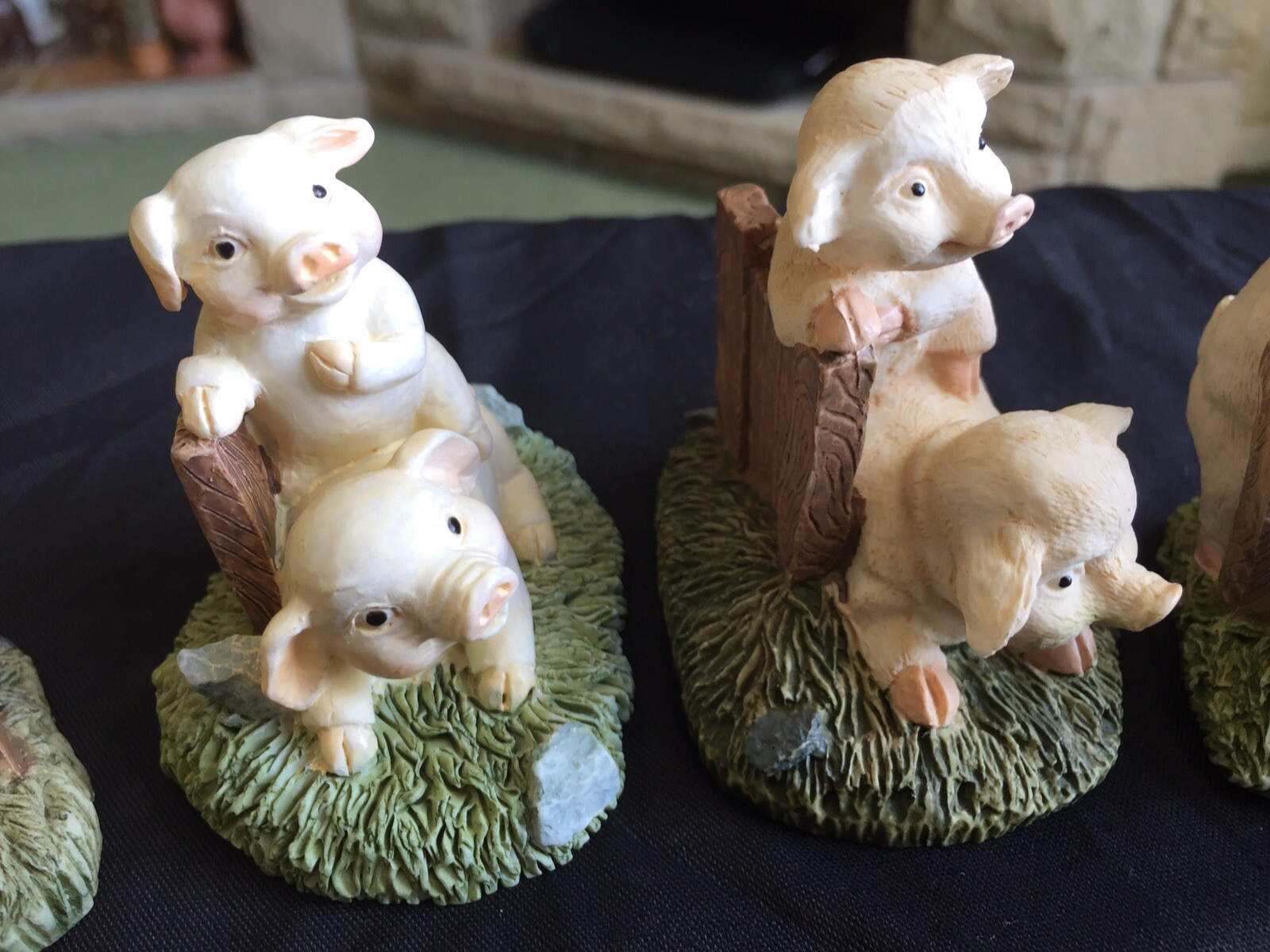 SET OF 4 VINTAGE COLLECTABLE FREEDOM PIG Groups FREE UK POSTAGE | eBay UK