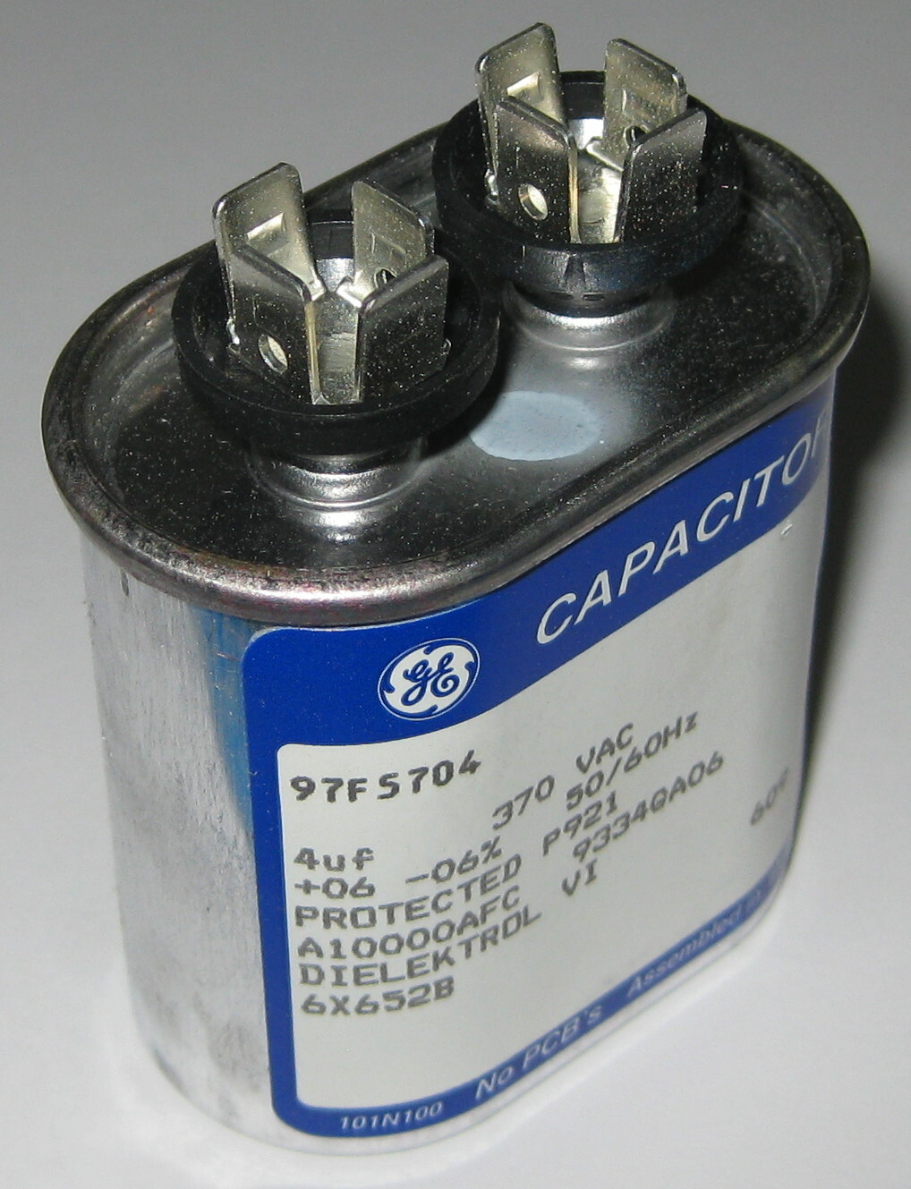 4 uF AC Motor Run Capacitor - 370 VAC - 50 / 60 Hz - 6% - 1/4 ...