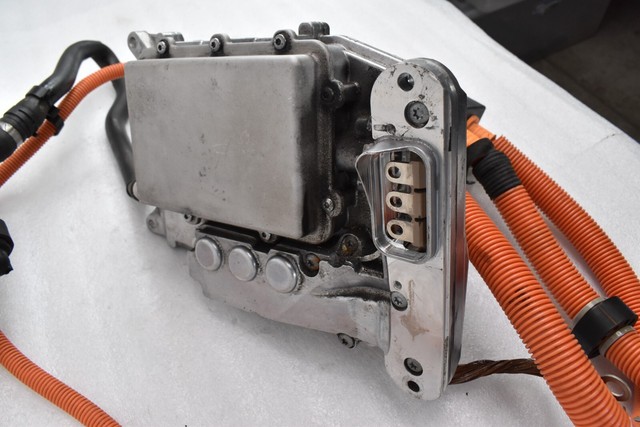 MERCEDES W22 Hybrid Inverter Power Electronics Control Unit A0009064703 ...