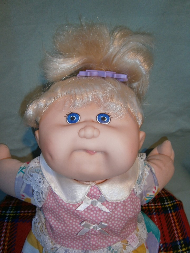 38 CM MATTEL'S FIRST EDITION VINYL & CLOTH CABBAGE PATCH KID TYPE GIRL ...