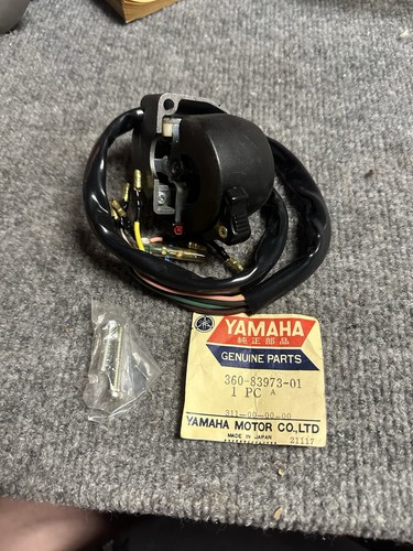 NOS 1973-75 YAMAHA RD250,RD350 Handlebar Switch, turn signal #360-83973 ...