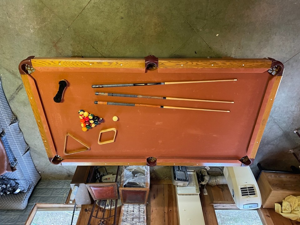 Olehausen Pool Table 8x4' Burnt Orange felt, used condition great deal ...