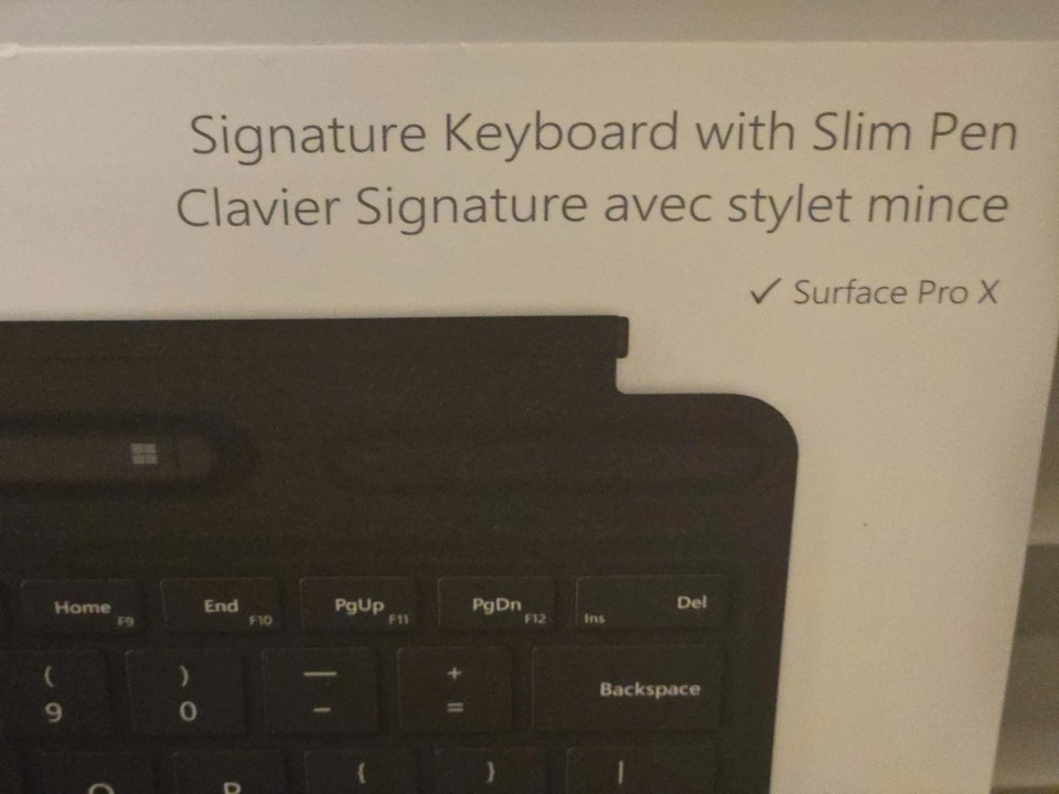 Microsoft Surface Pro Signature Keyboard 1864 (Pro 8/9/10/11/X) w/ Slim ...