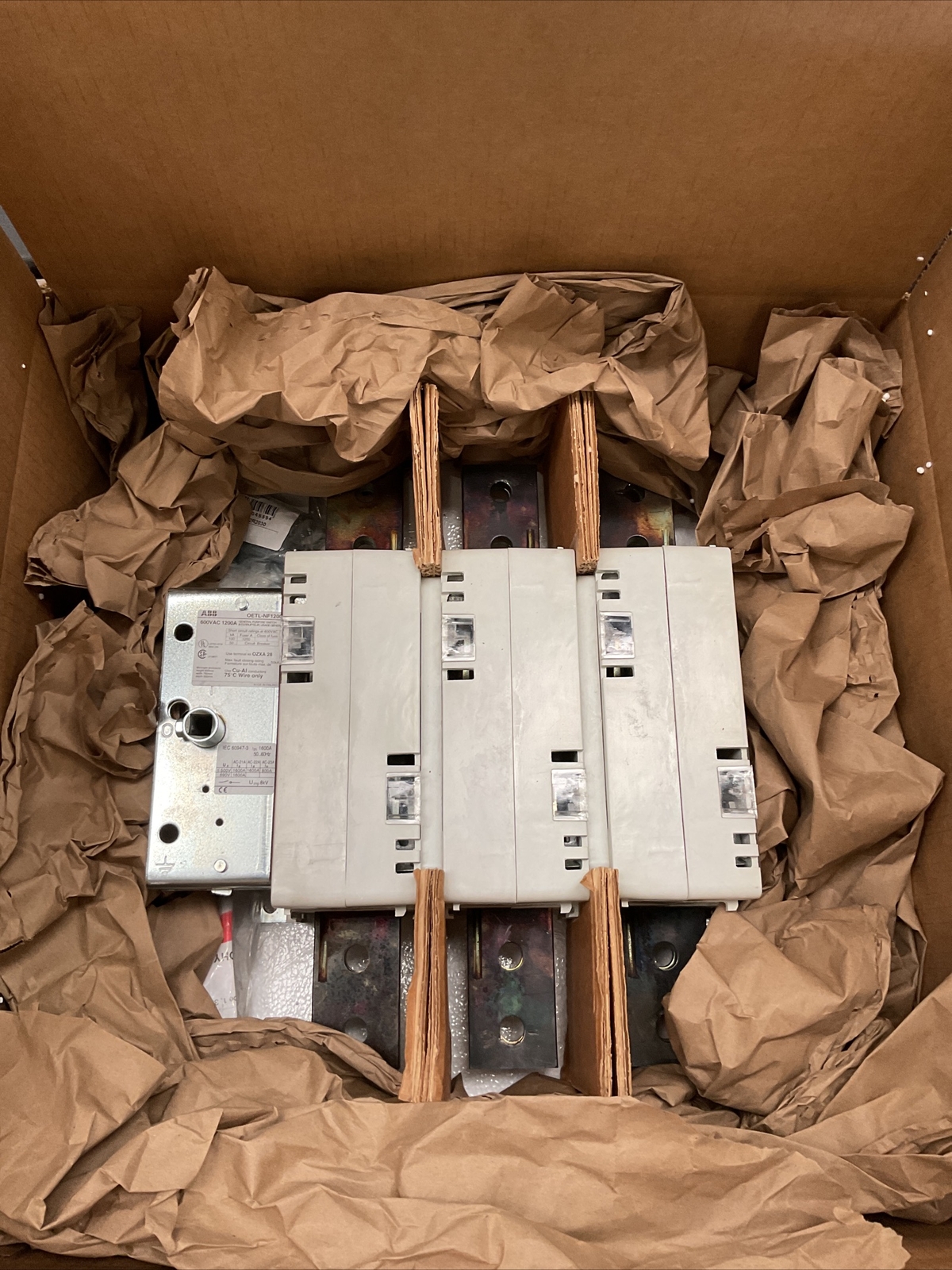 ABB Oetl-nf1200 1200 Amp 600v General Purpose Disconnect Switch 3ph ...