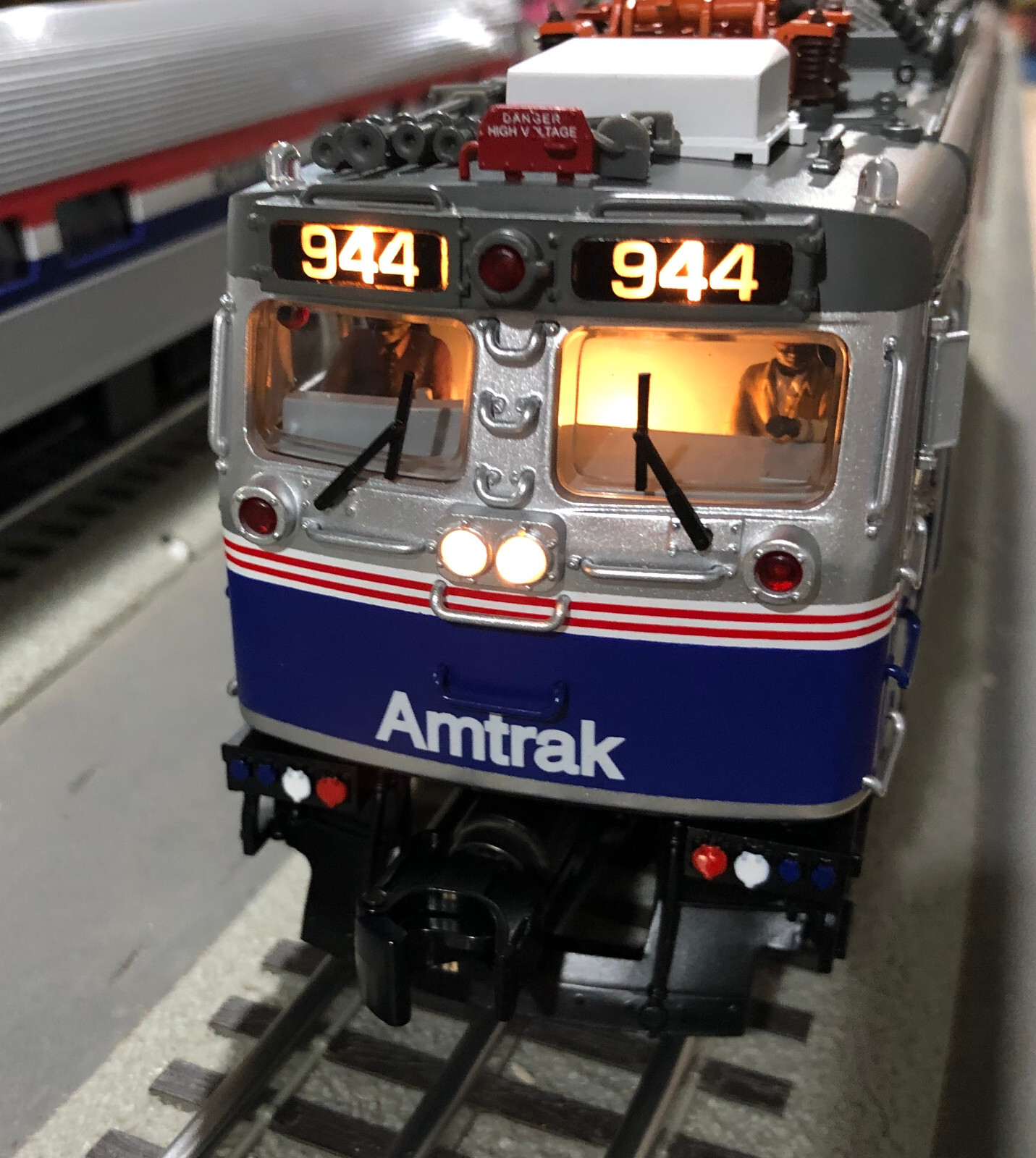 MTH Premier 20-5528 Amtrak AEM-7 Engine #944 (Phase IV) with ...