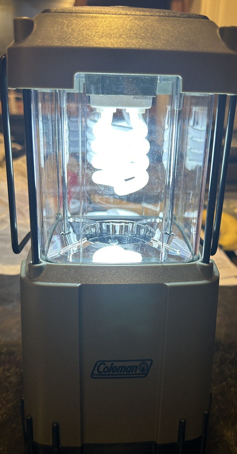 Coleman Green Collapsible Battery Powered Camping Lantern Lamp Series ...