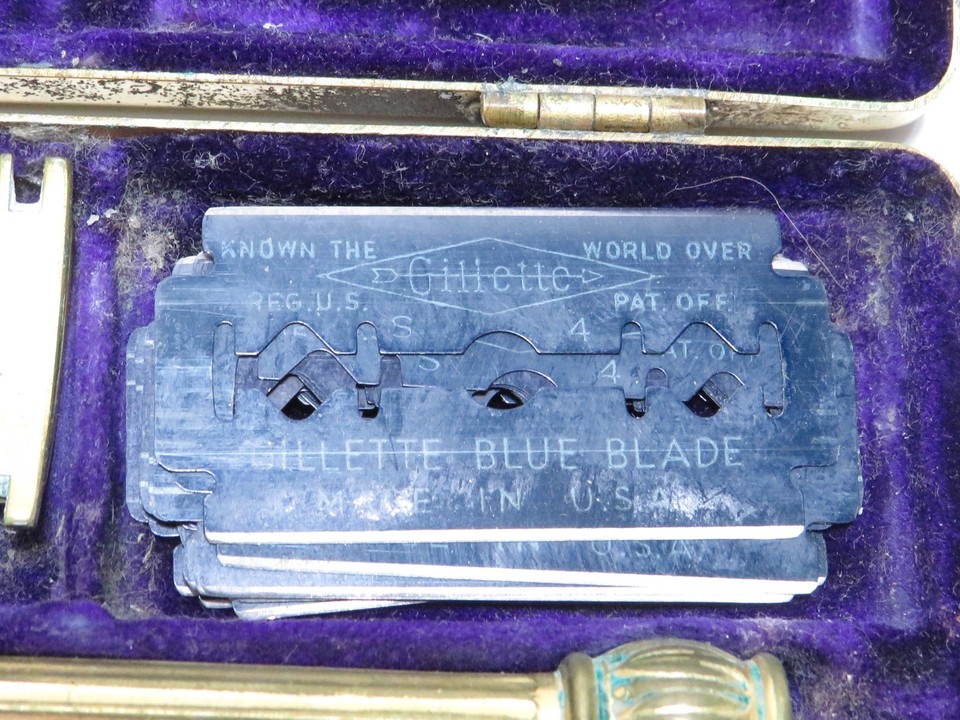 VINTAGE GILLETTE POCKET EDITION SAFETY RAZOR SET w/GOLD TONE CASE | eBay