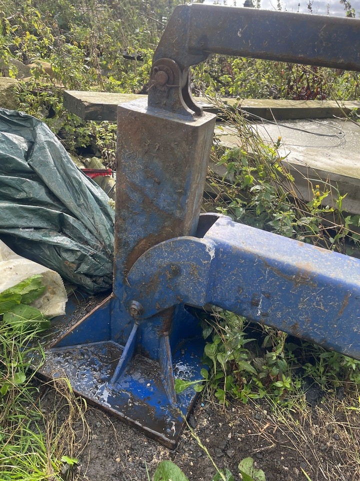 Slap Post Knocker R M Clough | eBay UK