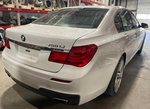 2012 Bmw 750li 4.4l Rear Carrier Differential Case Assembly 93k Miles ...