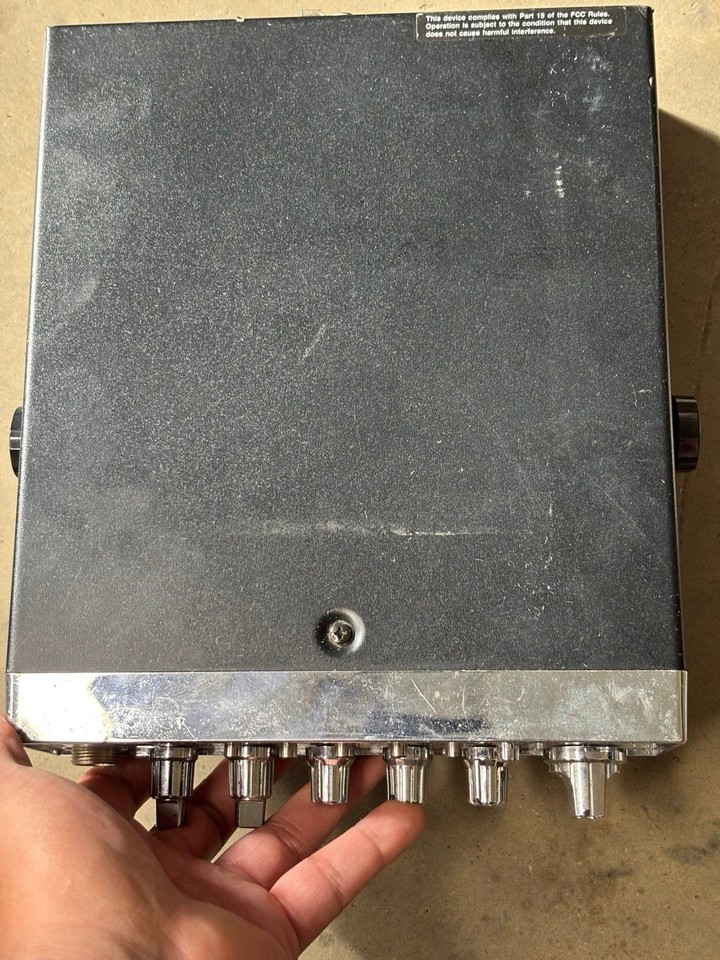 COBRA 148 GTL ST 40 Channel SSB Sound Tracker Cb Radio Powers On ...