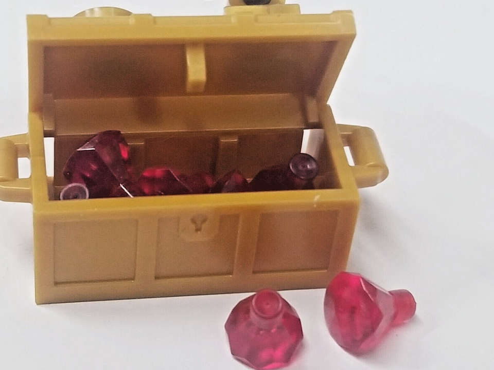 LEGO GOLD Treasure CHEST with Lock and Key and Jewels Minifigure Pirate ...