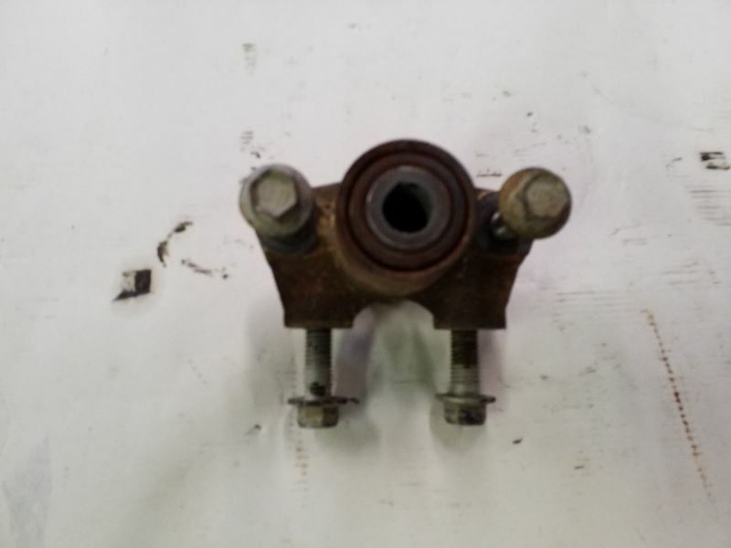 4x4 Front Leaf Spring Pivot Hanger Fits 00 01 02 03 04 05 Ford ...