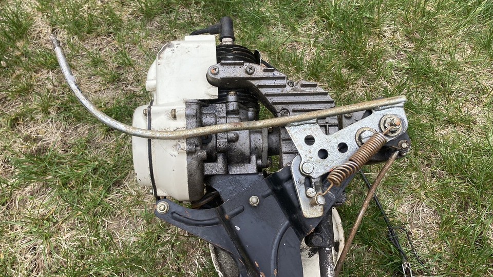 Vintage Bike Bug Bike Motor Friction Bicycle Engine Fork Mount Engine ...